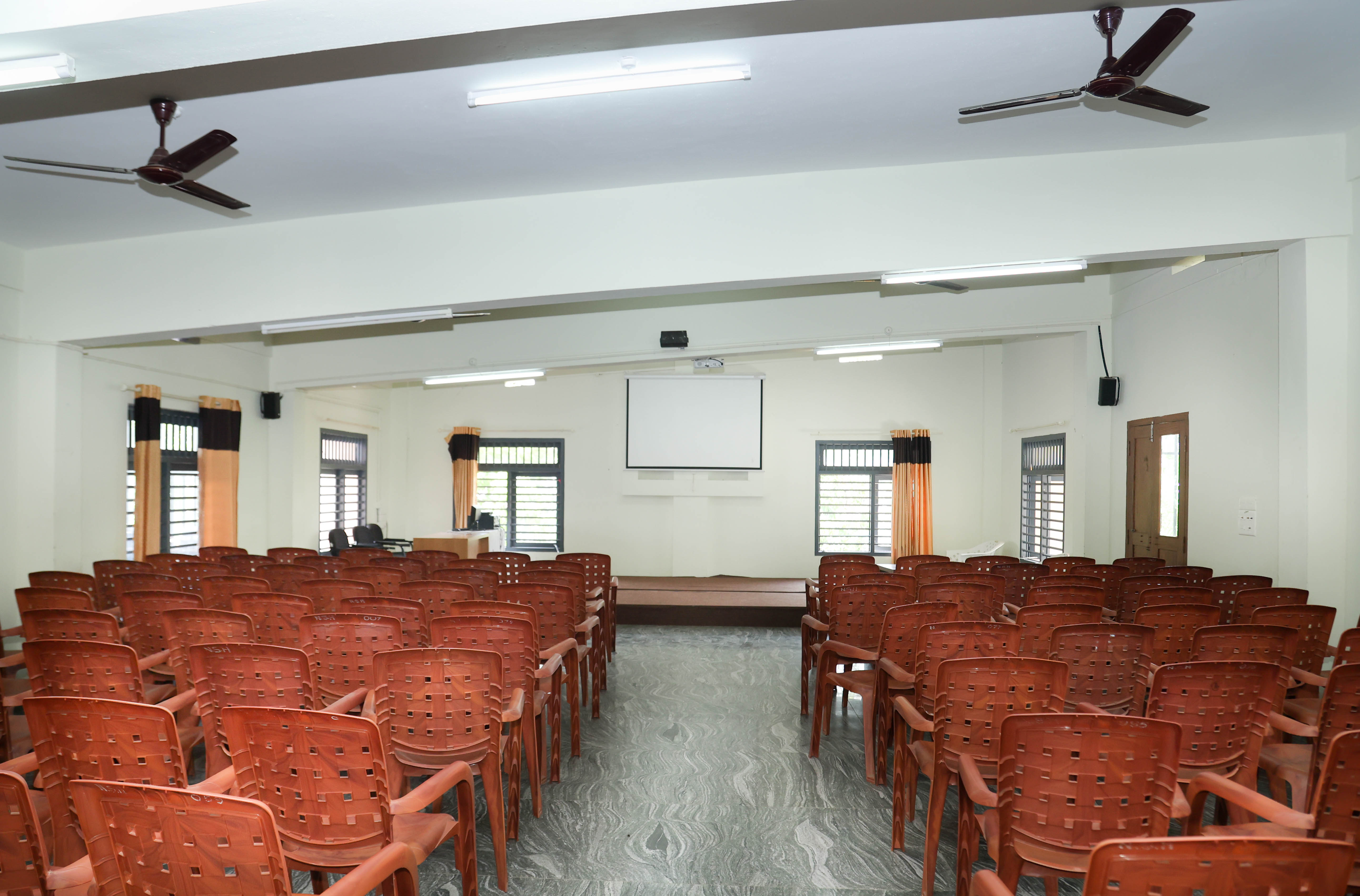 Class Rooms and Seminar Halls - Nilgiri College of Arts and Science