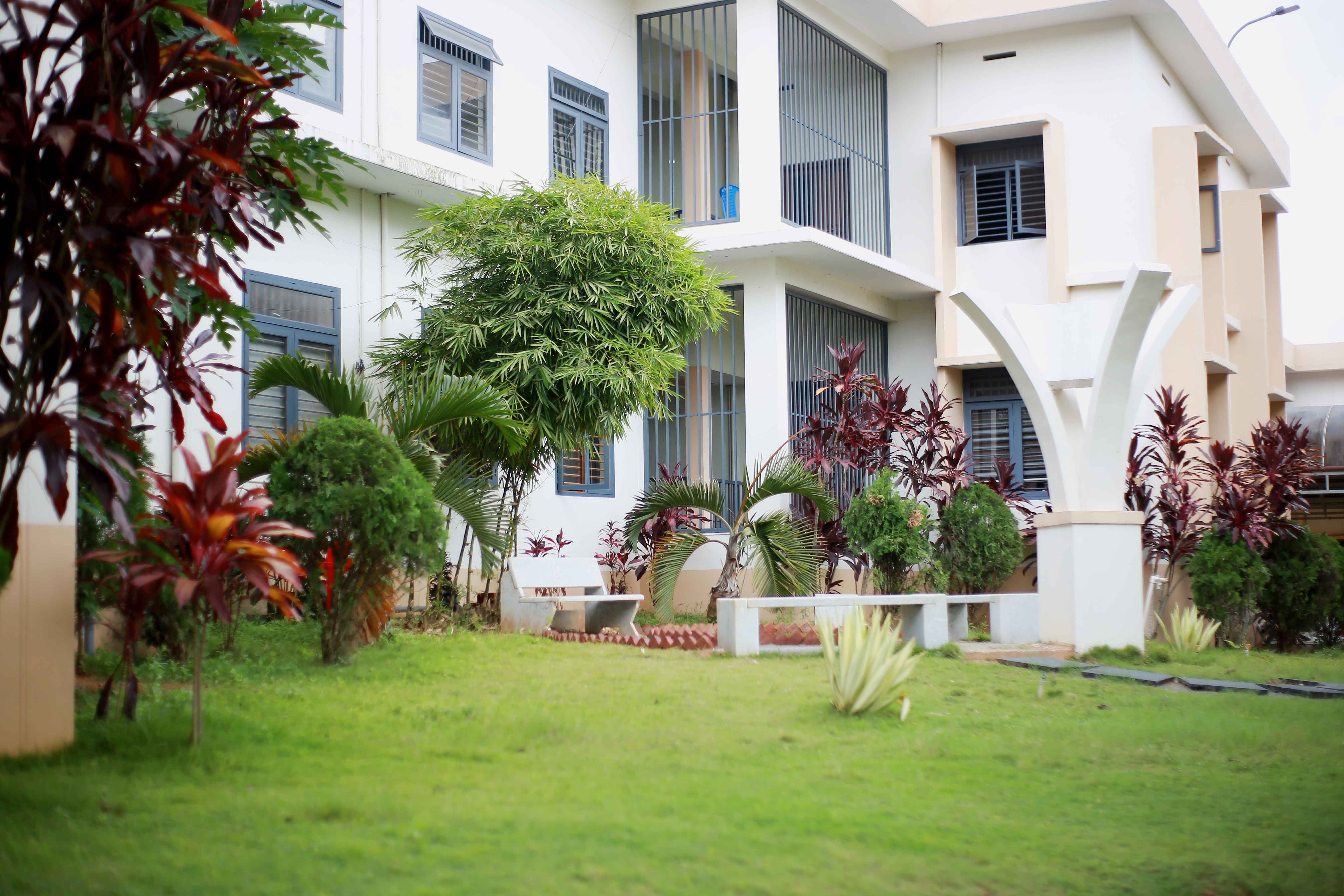 Garden - Nilgiri College of Arts and Science