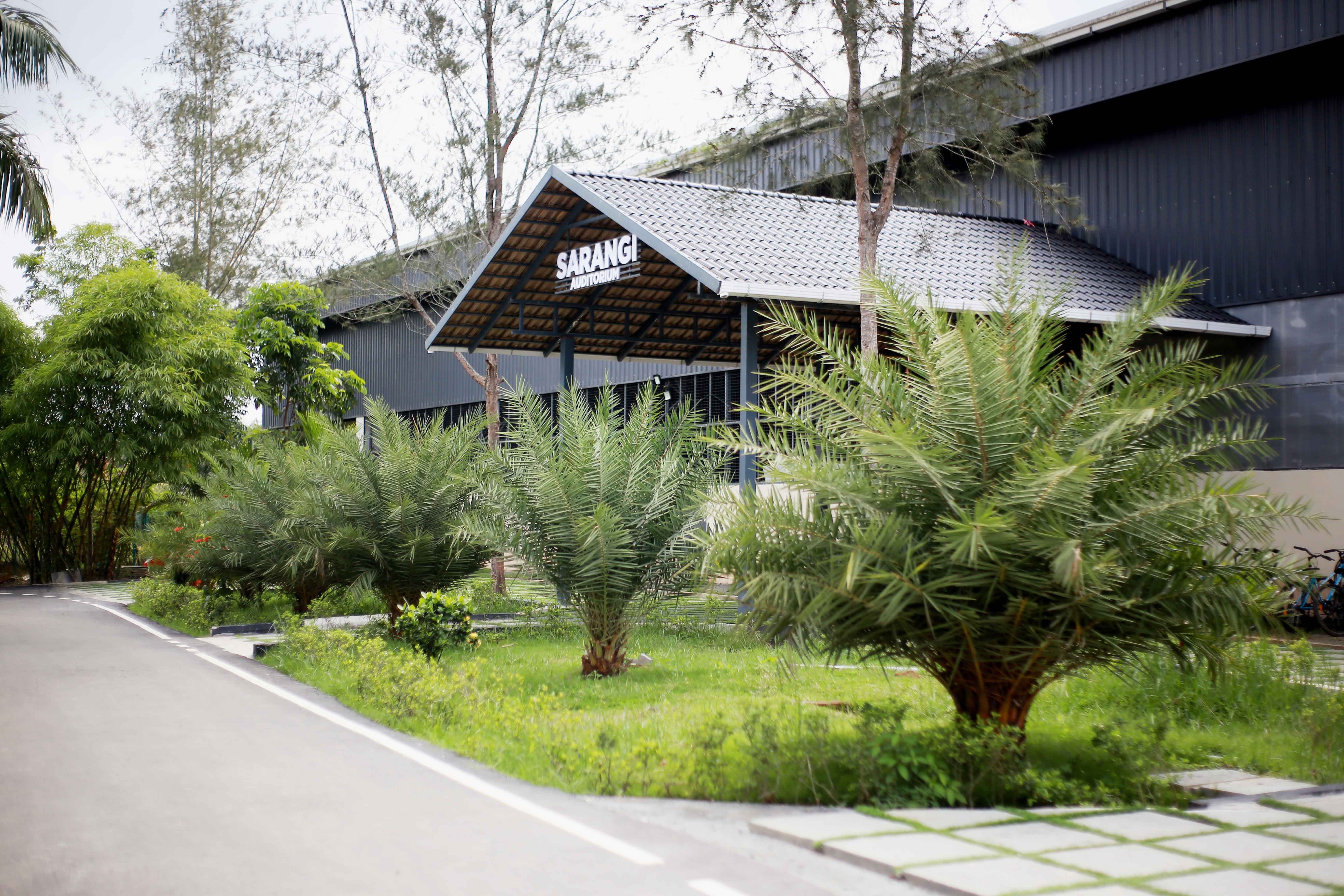 Garden - Nilgiri College of Arts and Science